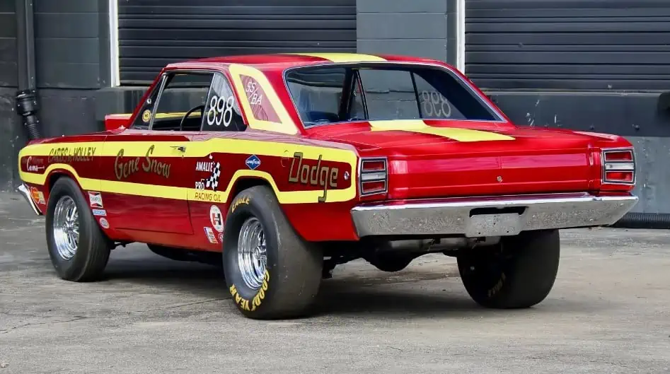 Unleashing the Powerhouse: The Legendary 1968 Dodge Dart Hemi Super Stock