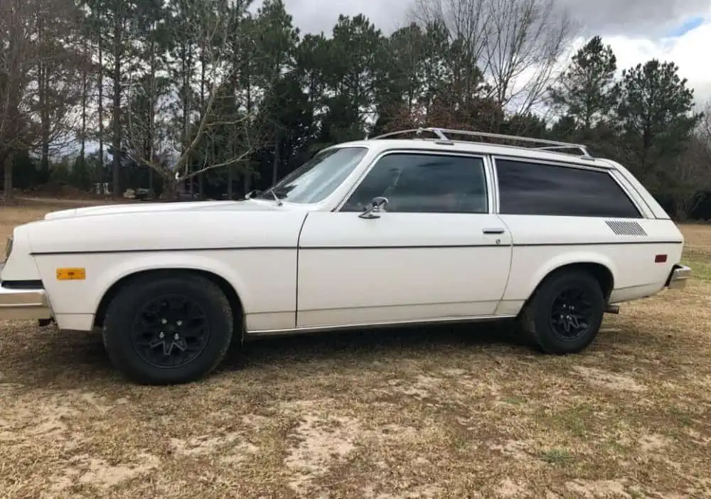 Reviving the Legacy: Exploring the Iconic 1978 Pontiac Sunbird Sport Safari